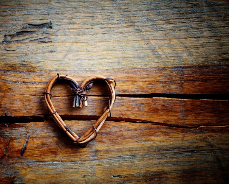 100+ Free Heart Background Vectors, Photos and PSD files: Make your ...