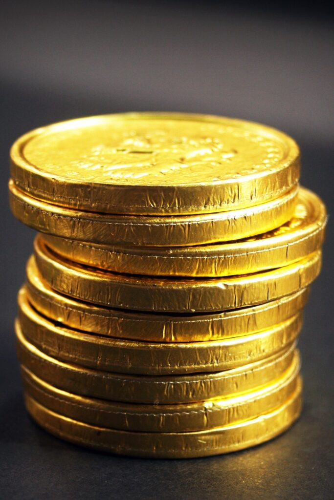 75 Enticing Stock Photos of Money from Around the World - MasterBundles