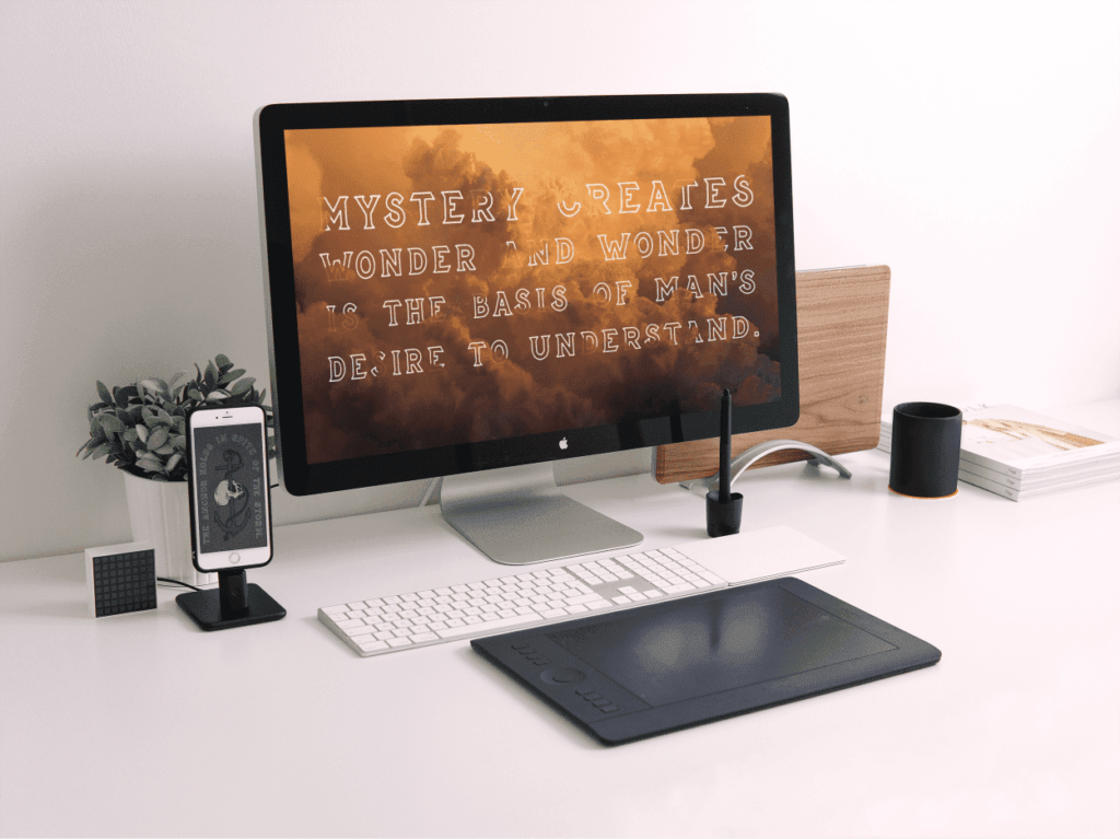 Epitaph Outlined Typeface – MasterBundles