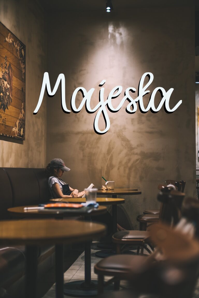 Majesta script handwritten font - MasterBundles