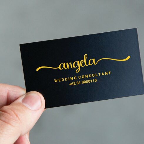 Deflexure - A Luxury Script Font | MasterBundles