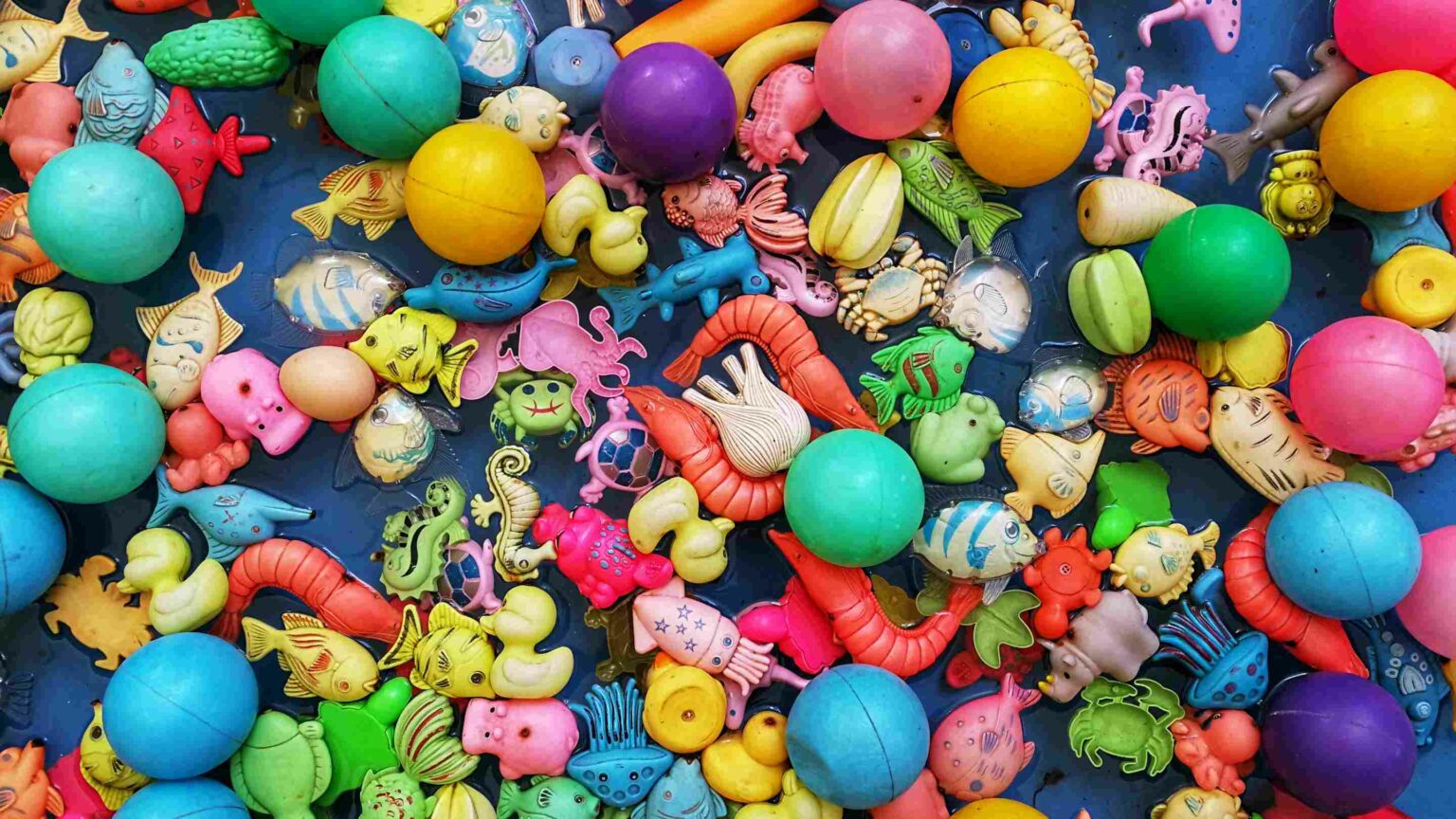 60 awesome animal patterns design just for 50$ - MasterBundles