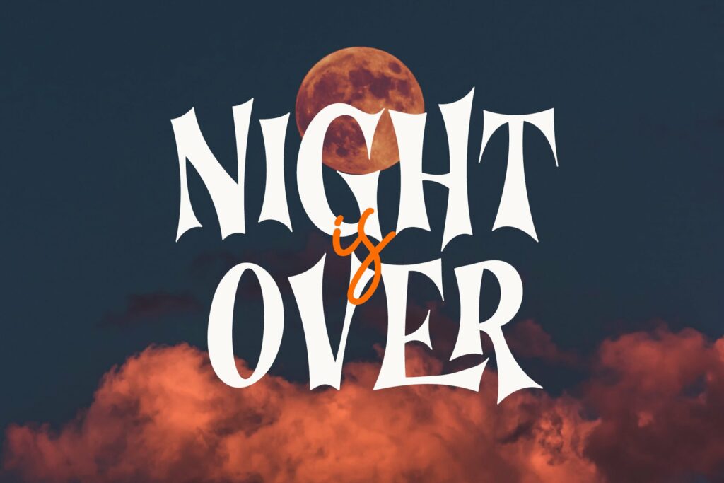 Ghosteen - All Caps Display Font – MasterBundles