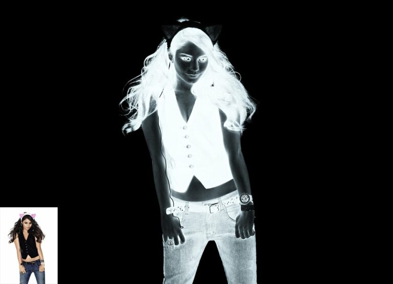 X-Ray Effect Photoshop Action – MasterBundles