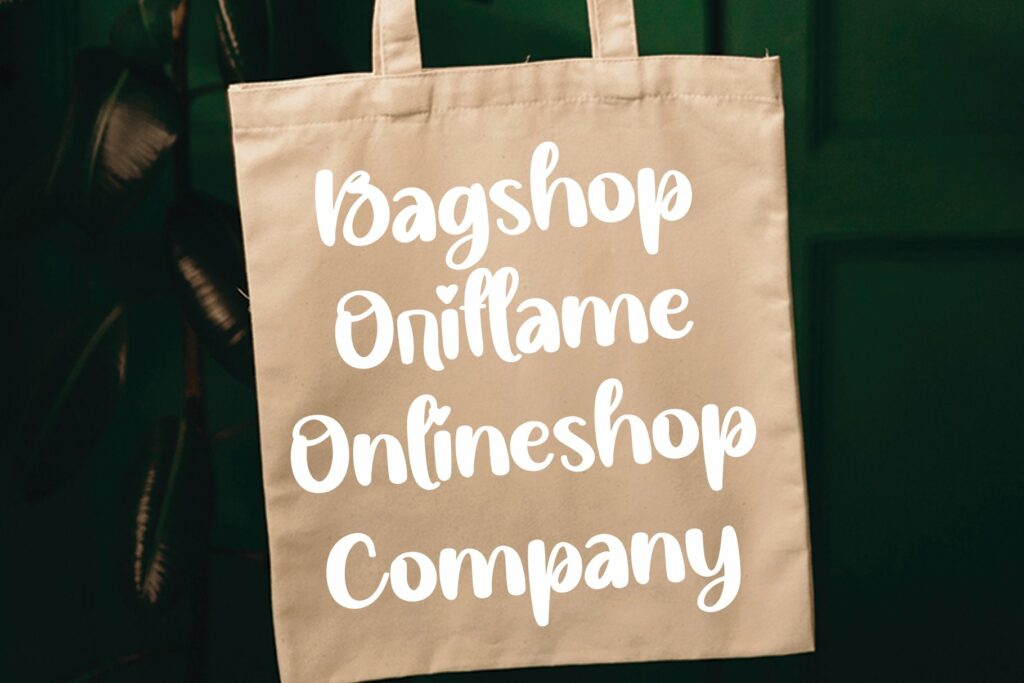 Simple House | Script Font – MasterBundles