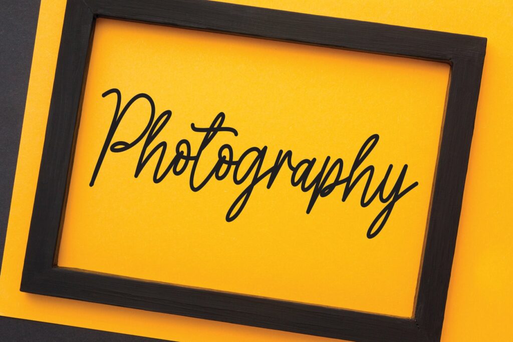 Helpful | Script Font – MasterBundles