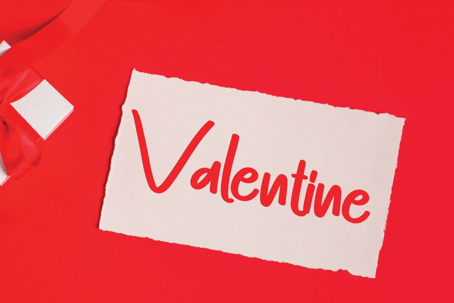 Flamingo | Script Font – MasterBundles