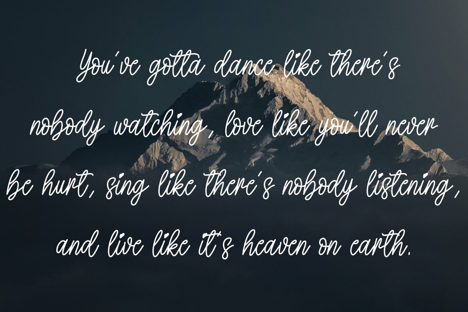 Diamond | Script Font – MasterBundles