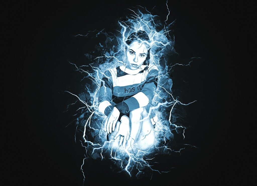 Watercolor Thunder Effect PS Action – MasterBundles