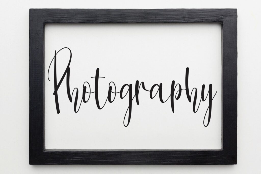 Samantha | Script font – MasterBundles