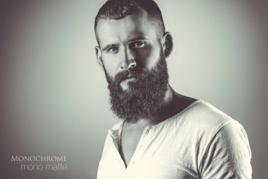 SALE! MONOCHROME Portrait Presets – MasterBundles