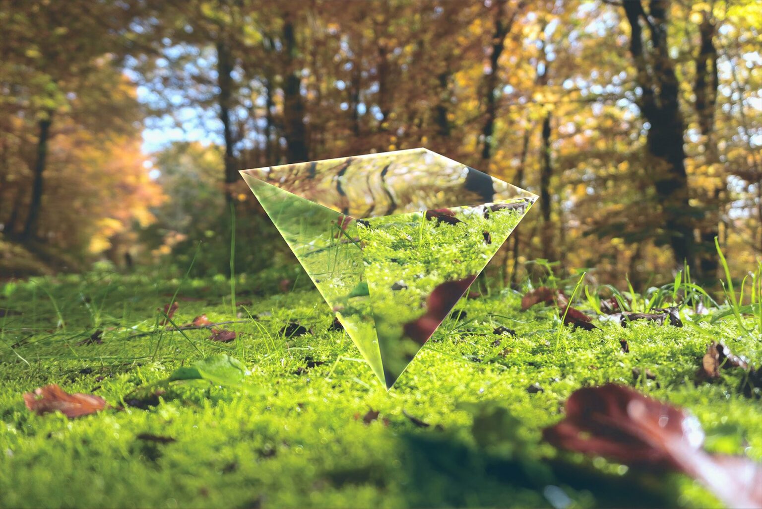 Glass Pyramid Distortion Effect – MasterBundles