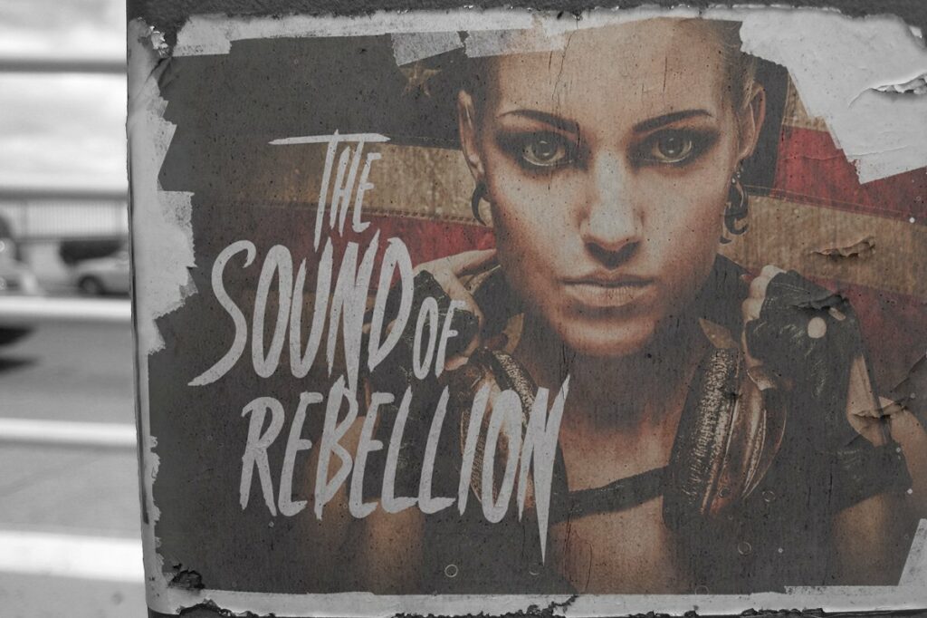 Covenant - Brush Font – MasterBundles