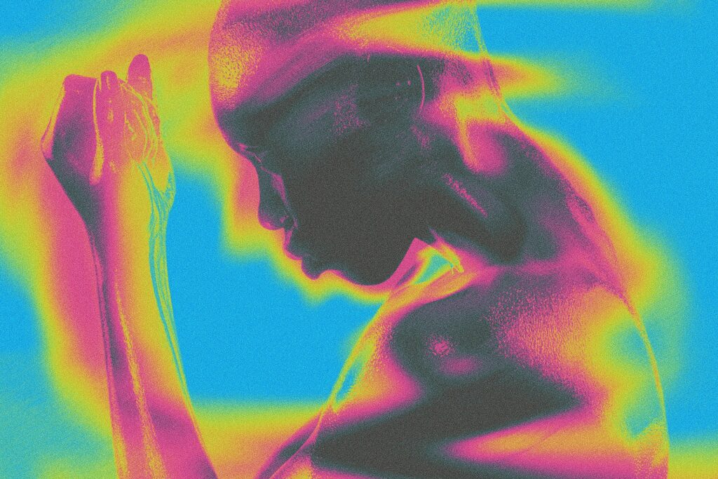 Distort Photoshop Effect – MasterBundles