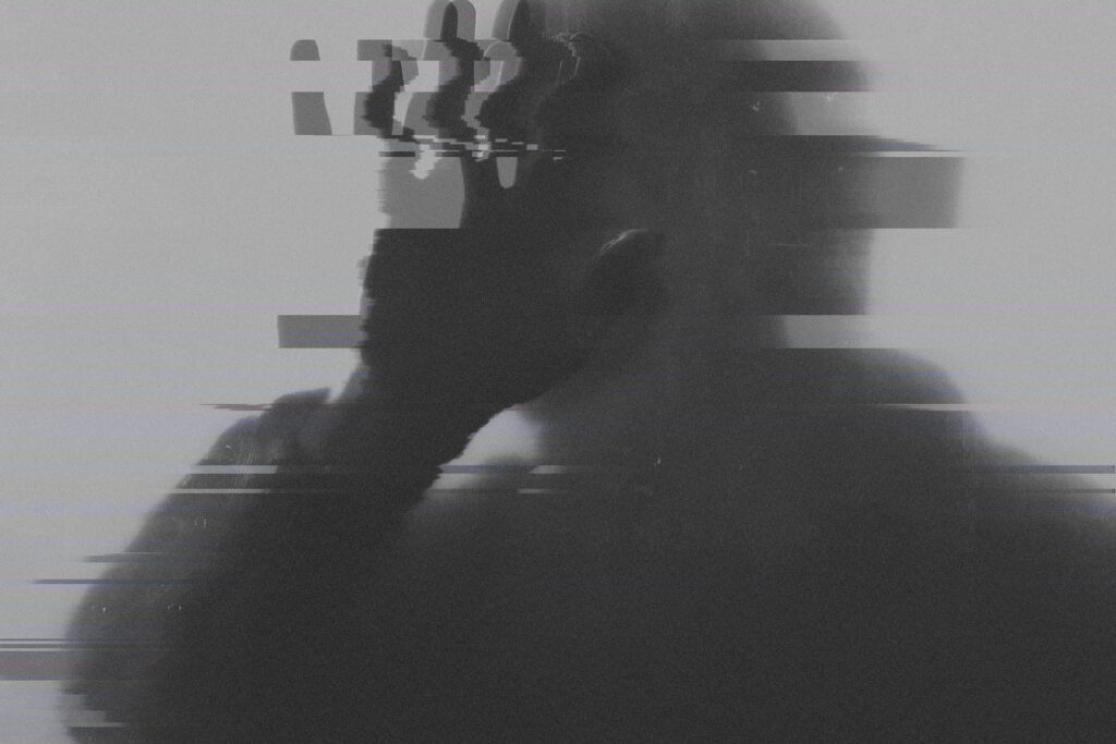 Gradient Glitch Photo Effect – MasterBundles