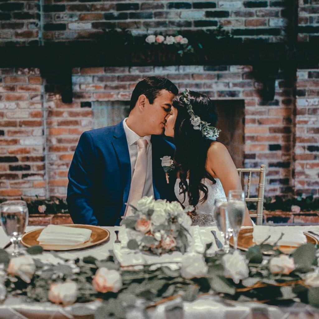 Signature Bright & Airy LR Preset – MasterBundles
