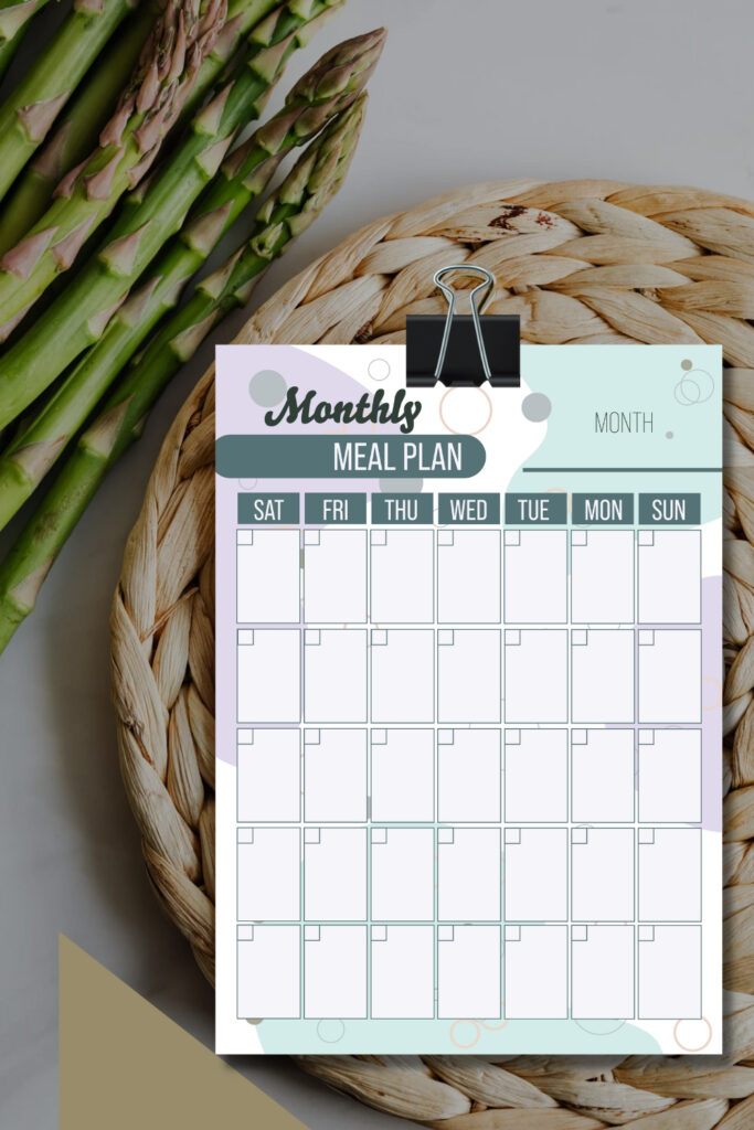 Cute Meal Planner / Monthly & Weekly planner. - MasterBundles