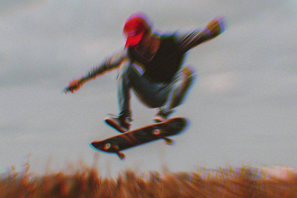 Motion Glitch Effect – MasterBundles