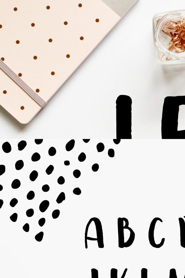 Leira Hand Drawn Brush Font – MasterBundles