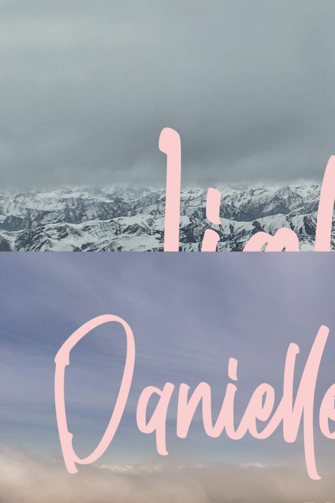 Lightness - Bold Signature Font – MasterBundles