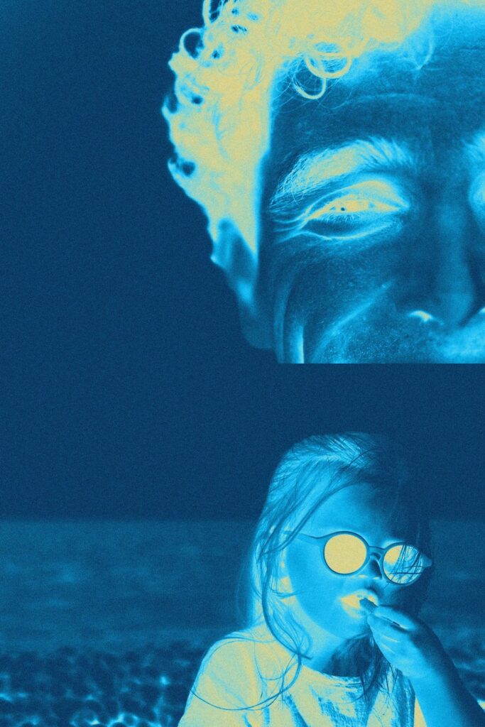 Negative Photo Effect – MasterBundles