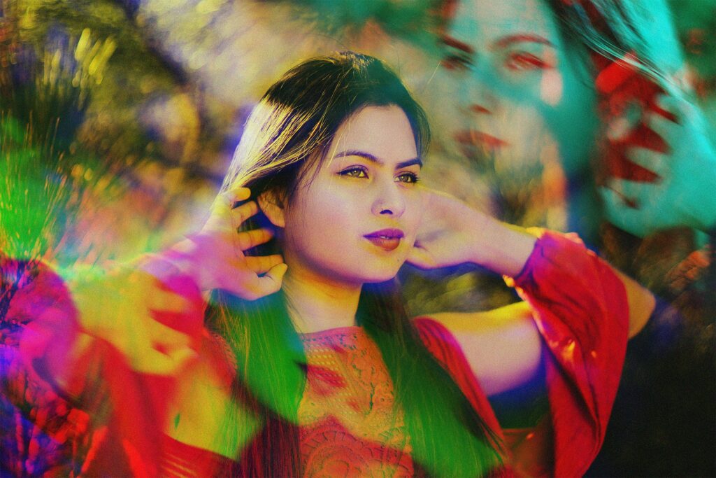 Prism Distortion Photoshop Effect – MasterBundles