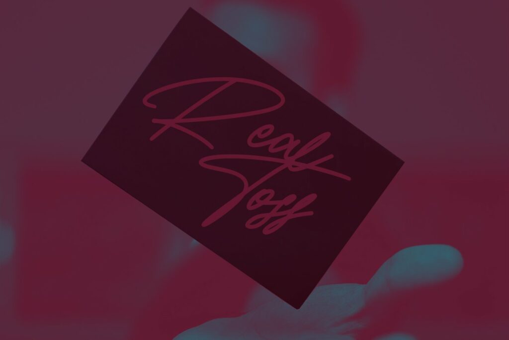 Rialltos Slanted Script Font – MasterBundles