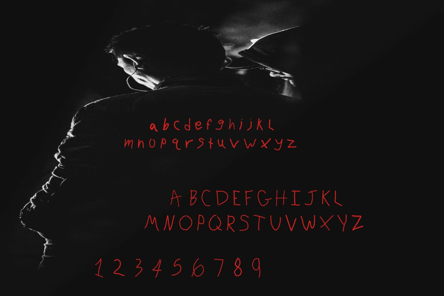 Overdose Font – MasterBundles