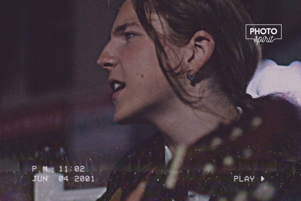 VHS Effect for Photoshop – MasterBundles