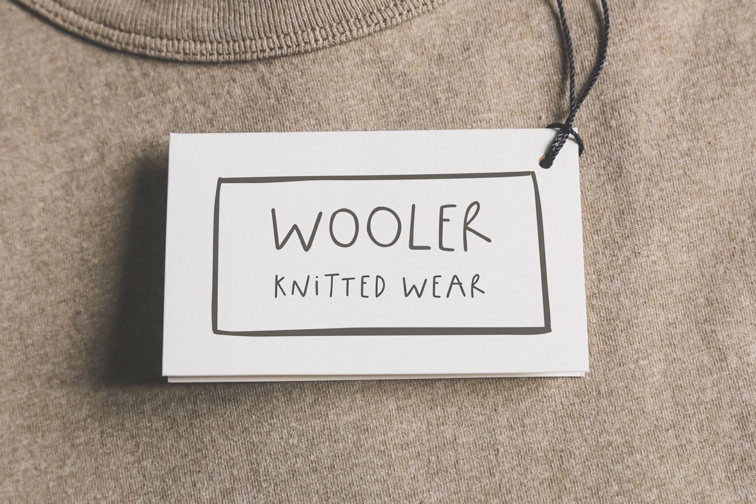 Wintery Holidays font duo, logos – MasterBundles