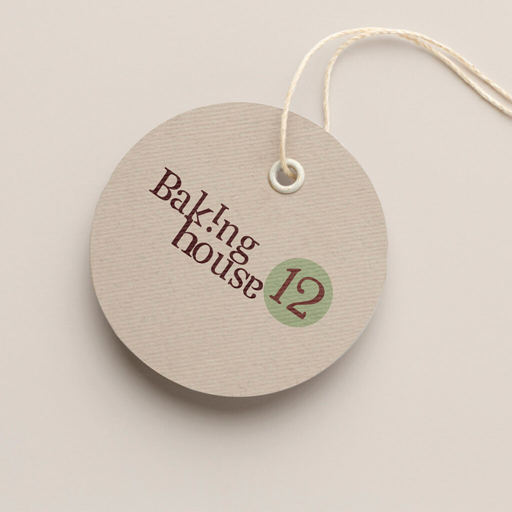 banking house logo cake vector - MasterBundles