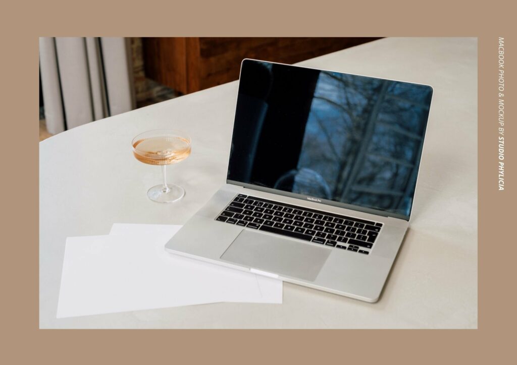 Macbook Mockup, RUBY 9 – MasterBundles