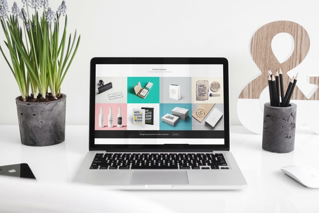 MacBook Pro Responsive Mock-Up – MasterBundles