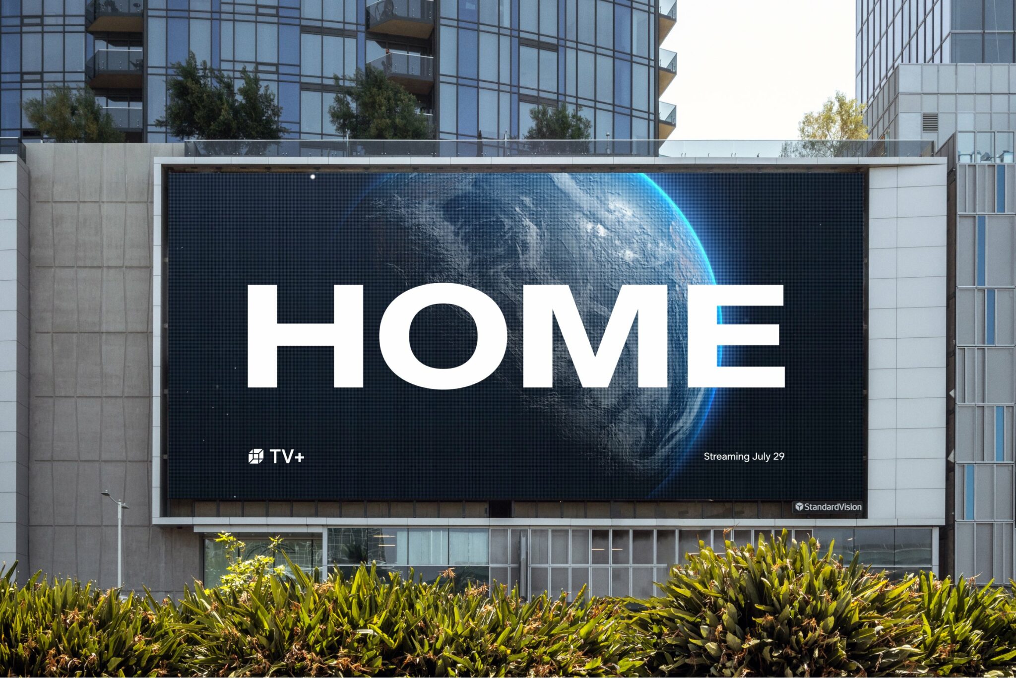 Urban Digital Billboard PSD Mockup – MasterBundles