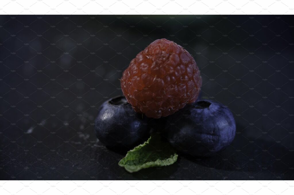 Fresh fruits - blueberry, raspberry – MasterBundles