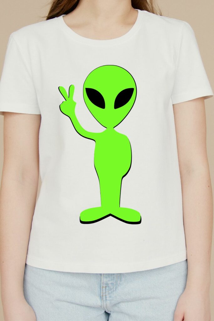 Green Alien - MasterBundles