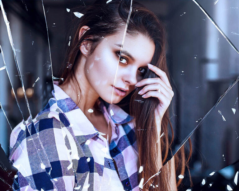 Editable Broken Glass Photo Effects - MasterBundles
