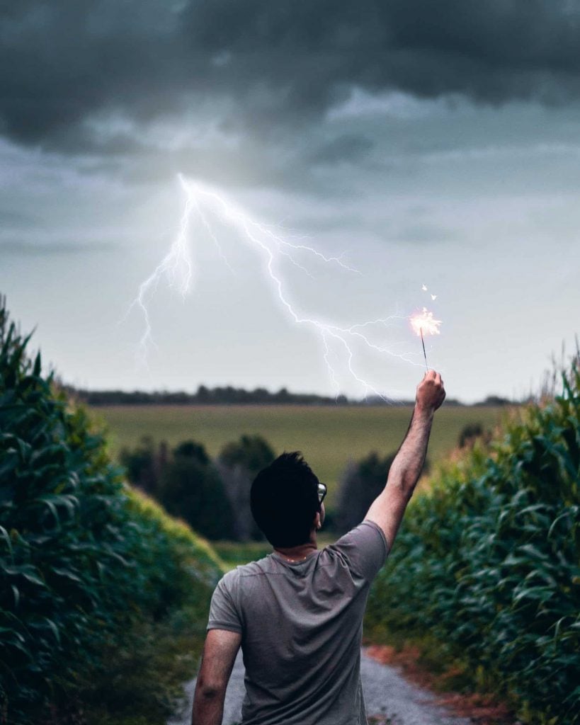 160+ Realistic Lightning Overlays - $15 – MasterBundles