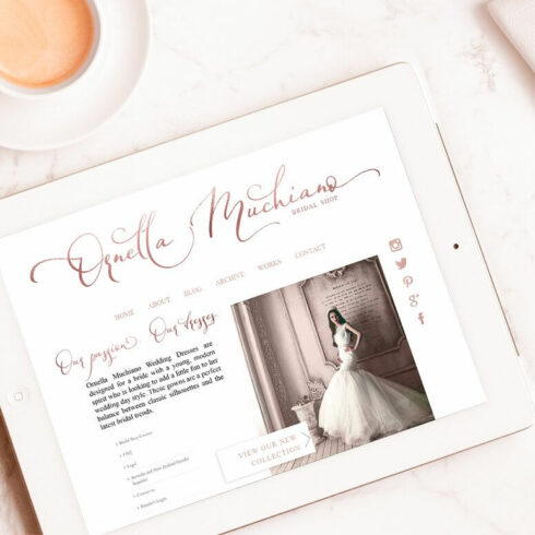 Miss Katherine Font Cyrillic Plus Extra | Master Bundles