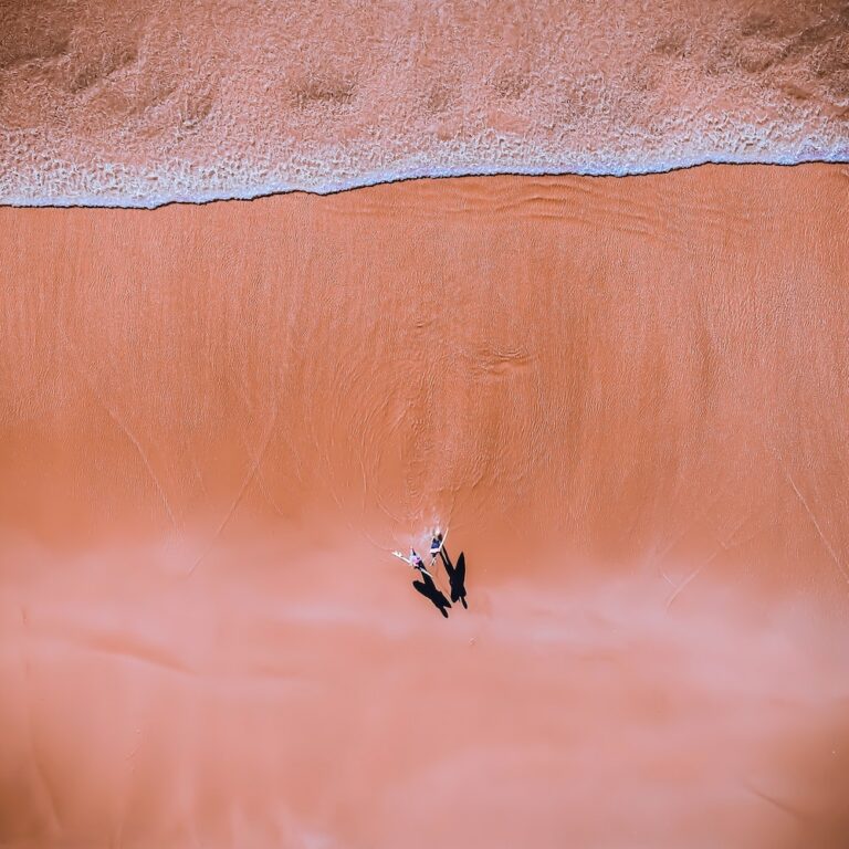 10 Free Beach Photos – MasterBundles